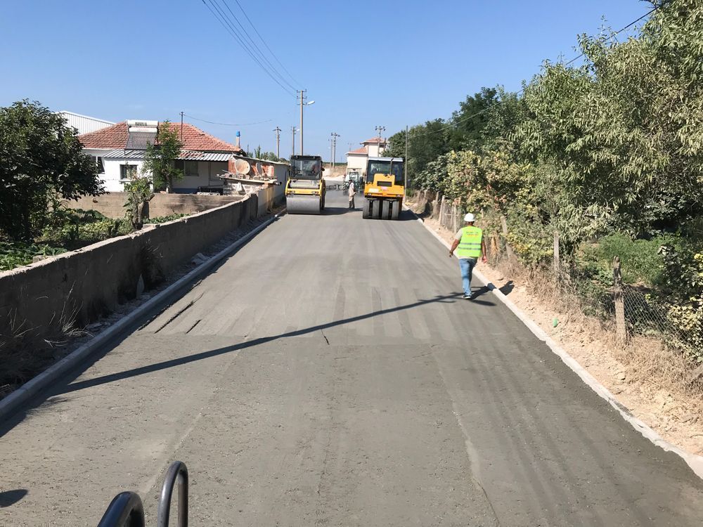 Roller-Compacted Concrete (RCC) Roads - Port Beton